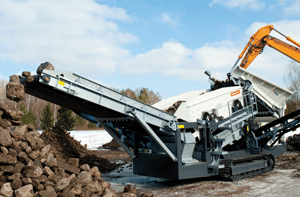 Metso Introduces New Lokotrack ST2.4 Mobile Screen - Construction ...